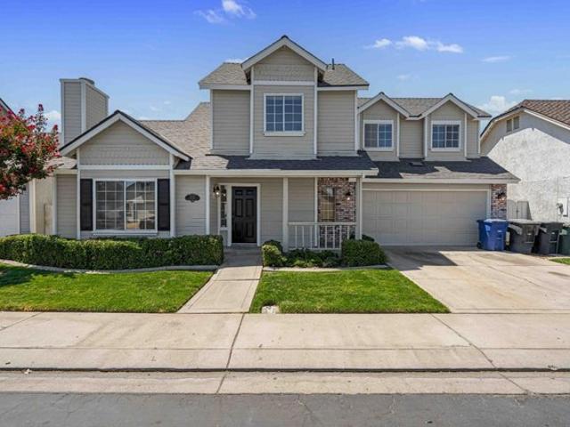 2025 Hearthstone Ln, Modesto, CA 95355