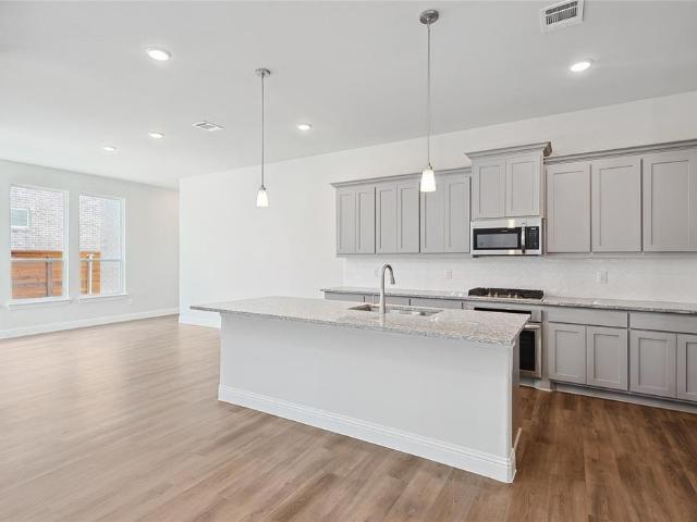 2025 Jasper Mdw, Mesquite, TX 75181 | MLS #21216 | Compass