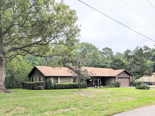 2025 Larchmont Dr, DeLand, FL 32724 | MLS #V4948 | Compass