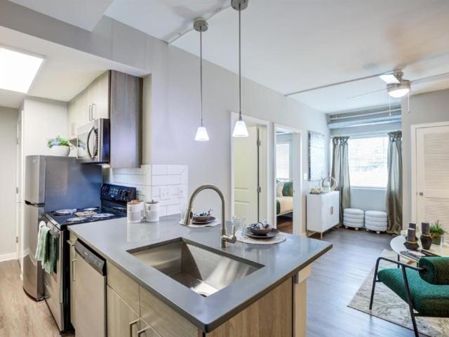 2025 Peachtree Road NE 806