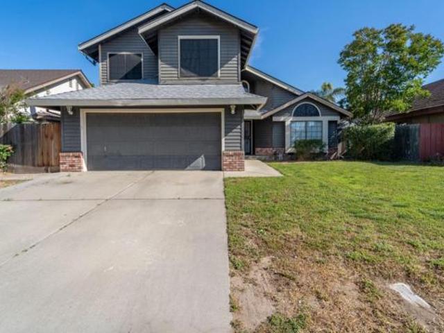 2025 Stracker Way, Modesto, CA 95350