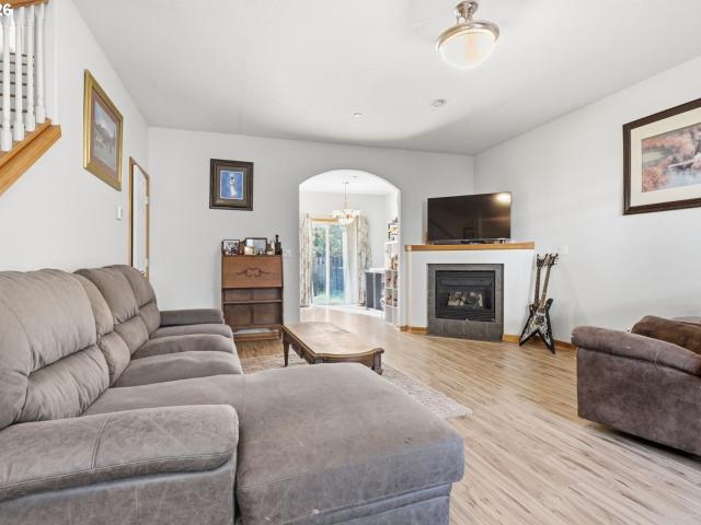 2025 sw 6th ave