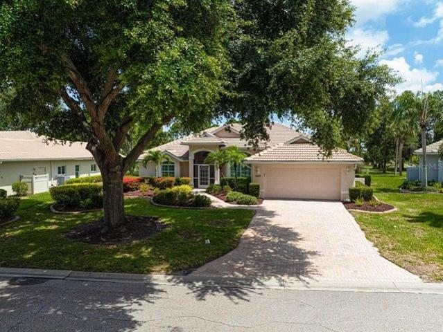 2025 White Feather Ln, Nokomis, FL 34275