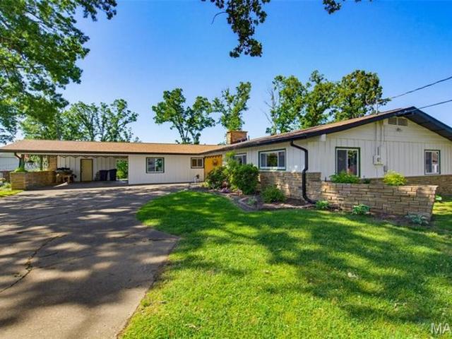 2025 Woodhaven Rd, Poplar Bluff, MO 63901