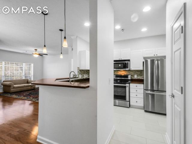 2025 Woodmont Blvd 106, Nashville, TN