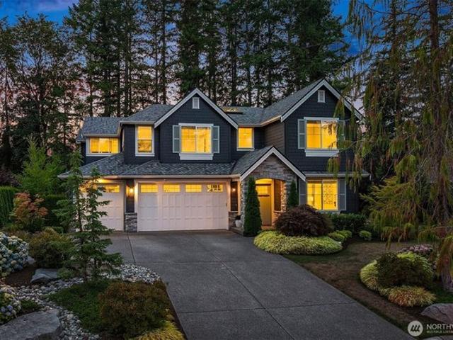 2025 211th Ave NE, Sammamish, WA 98074