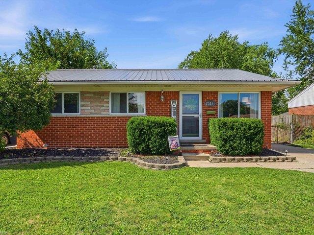 20261 Catalano St, Clinton Township, MI 48035
