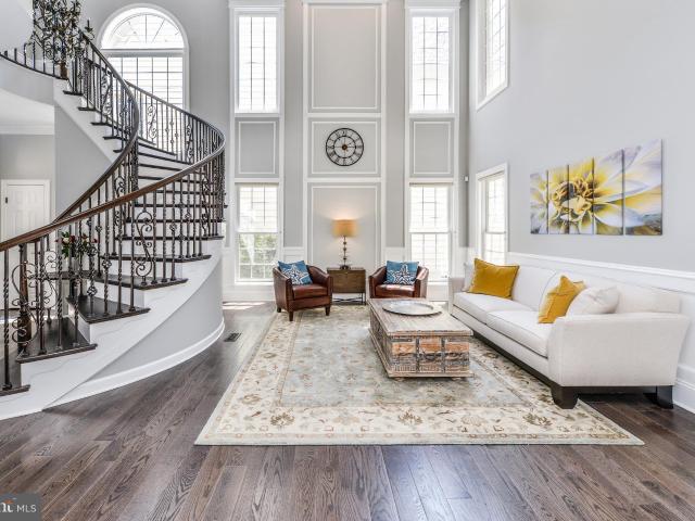 20269 Island View Ct, Sterling, VA 20165 | MLS #VALO2121 | Compass