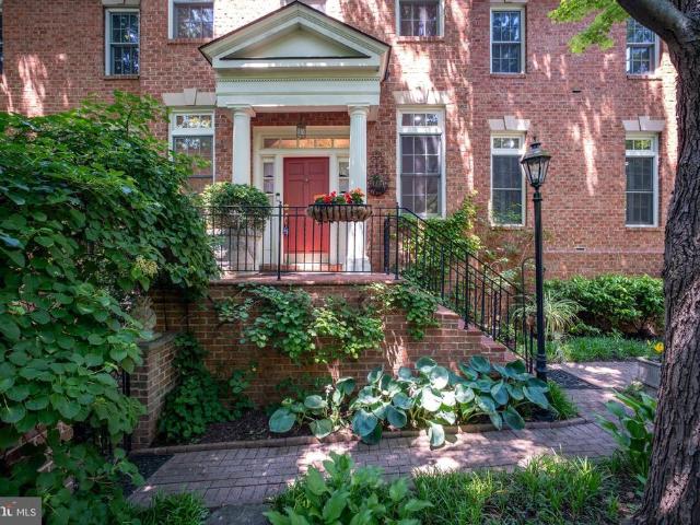 2026 Mayfair Mclean Court