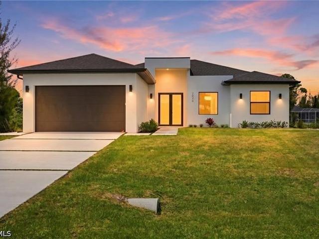2026 NW 21st St, Cape Coral, FL 33993