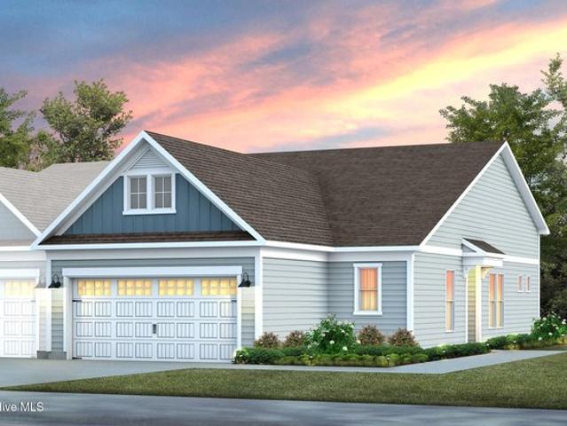 2026 Caspian Trl SE, Southport, NC 28461