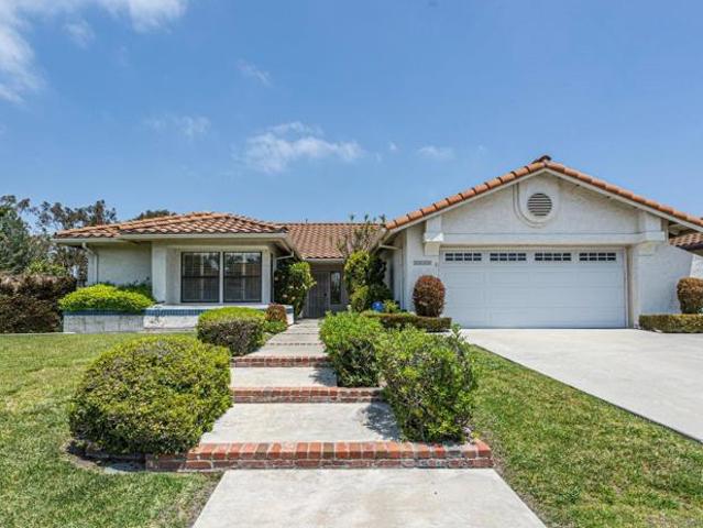 2026 Columbus Way, Vista, CA 92081