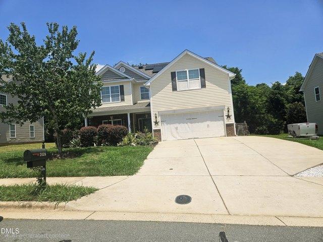 2026 Heron Pointe Dr, Whitsett, NC 27377