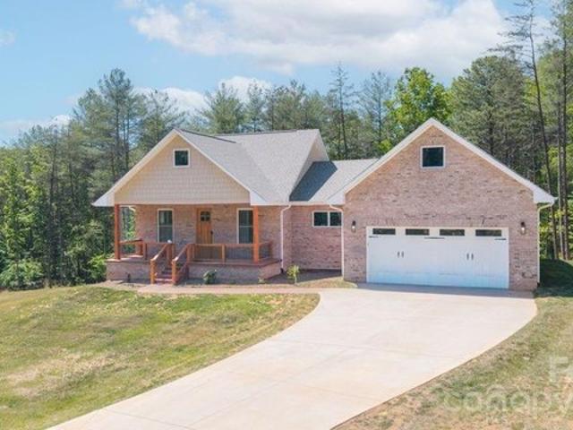 2026 Robert Dr, Morganton, NC 28655