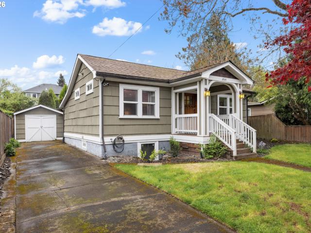 2026 SE Insley St, Portland, OR 97202 | MLS #192145 | Compass