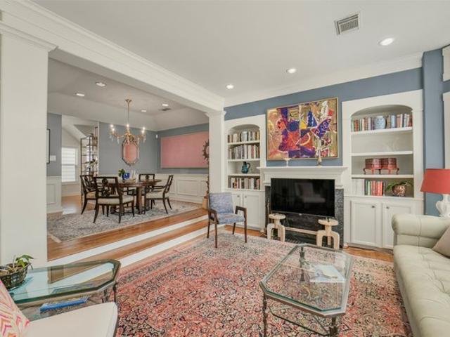 2026 Welch St, Houston, TX 77019