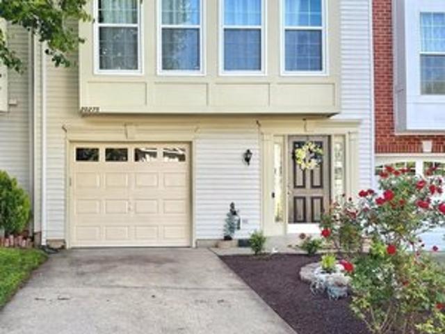 20275 Glenrobin Ter, Ashburn, VA 20147