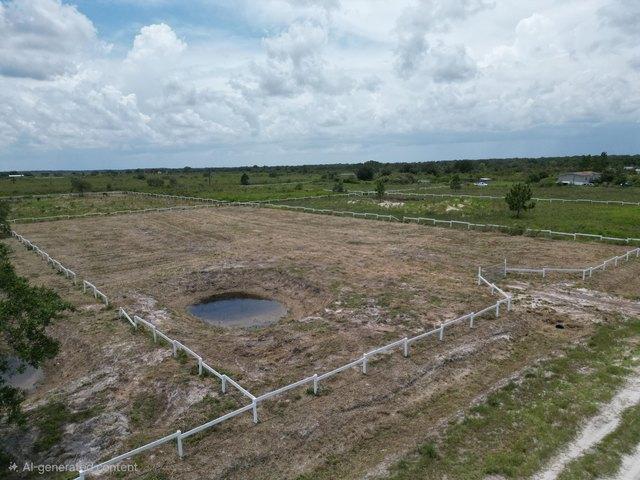 20276 NW 250th St, Okeechobee, FL 34972