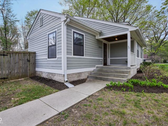 2027 E 80th St, Indianapolis, IN 46240 | MLS #22095 | Compass