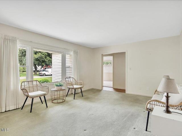 2027 Fairlawn Parkway