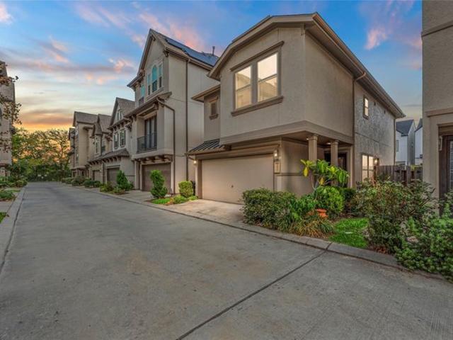 2027 Paul Quinn St, Houston, TX 77091