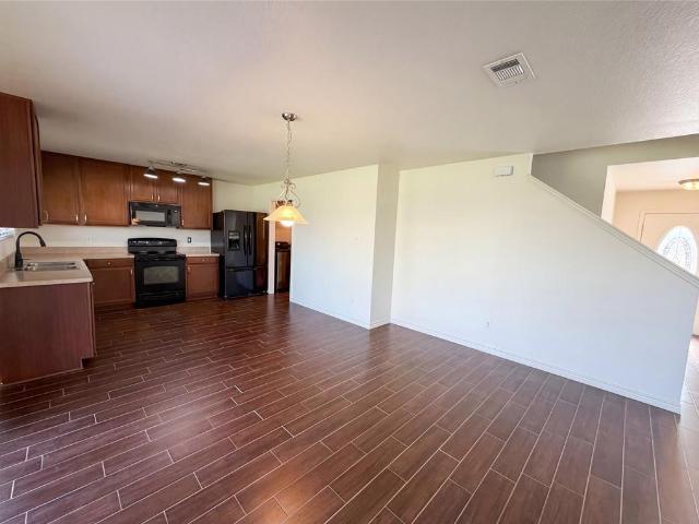 2027 Pine Knot Dr, Heartland, TX 75126 | MLS #21220