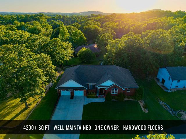 2027 Shadow Oak Drive