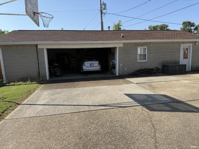 2027 Vogel Road