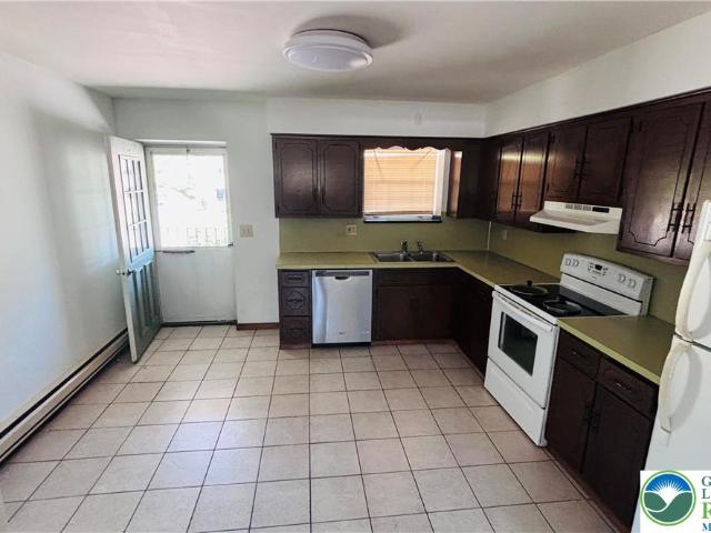 2027 Willow Park Road 2