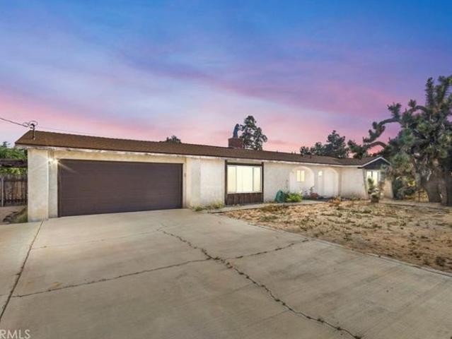 20280 Eyota Rd, Apple Valley, CA 92308