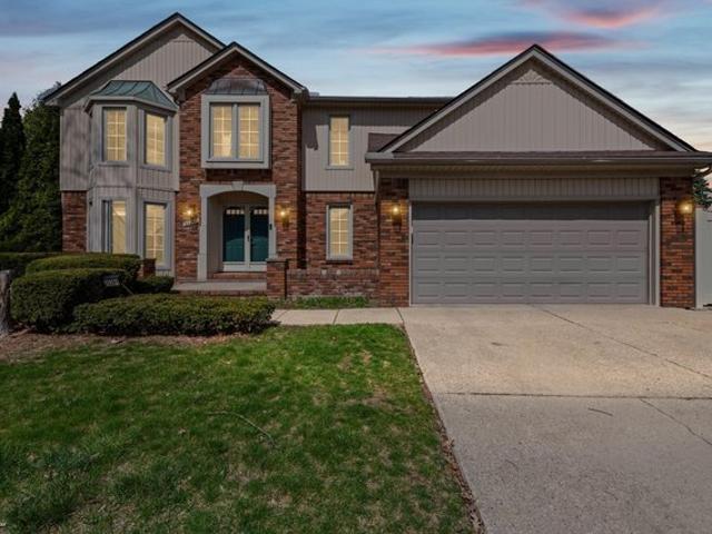 20281 Bannister Way, Clinton Township, MI 48038