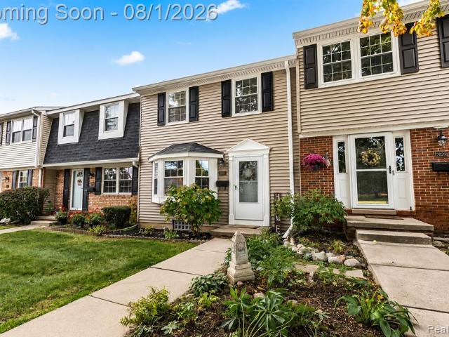 20287 silver spring drive