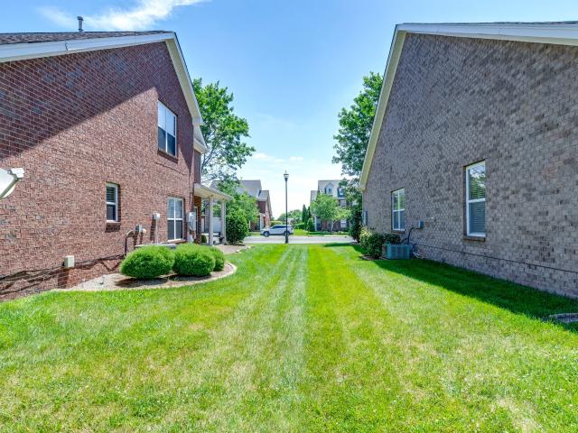2028 Morrison Ave