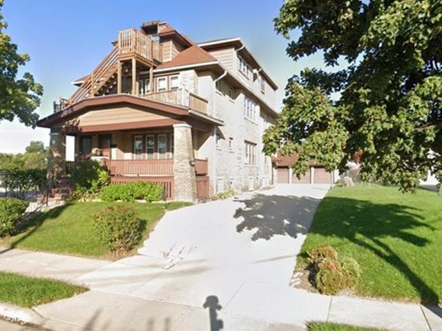 2028 N 16th St Unit 2030, Milwaukee, WI 53205