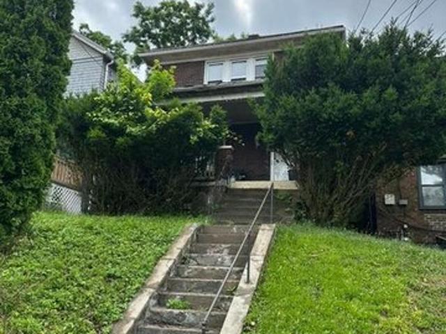 2028 Chalfant St, Pittsburgh, PA 15221