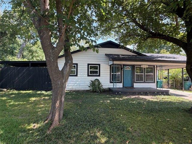 2028 E Jones St, Sherman, TX 75090