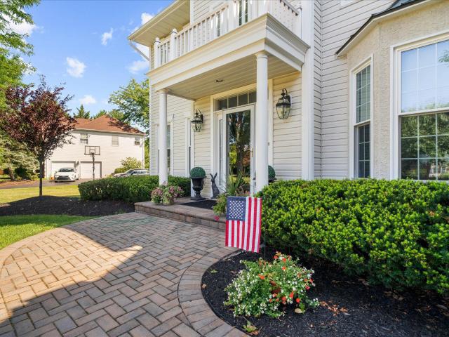 2028 Farmview Drive