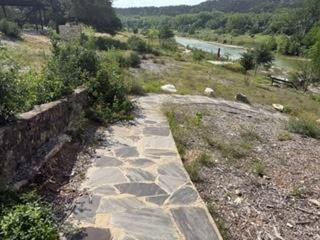 2028 Flite Acres Rd