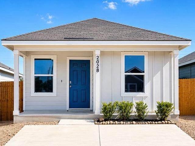 2028 Giant Cactus, San Antonio, TX 78221