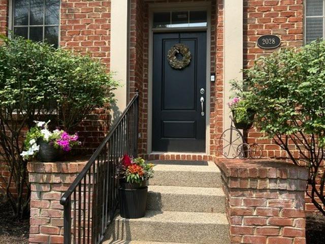 2028 Rhettsbury Street