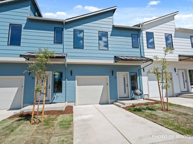2028 Sunset Dr Unit 3, Medford, OR 97501