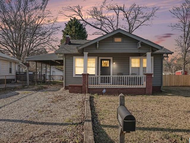 2028 28th Ave N, Hueytown, AL 35023