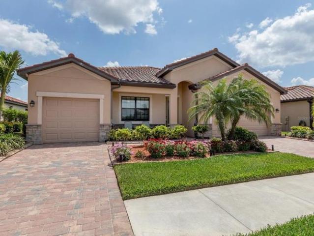 20290 Granlago Dr, Venice, FL 34293