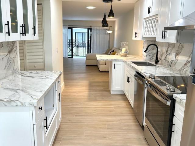 2029 N Ocean Blvd, Unit 109, Fort Lauderdale, FL 33305 | MLS #A12044