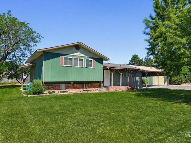 2029 N Linder Rd, Kuna, ID 83634