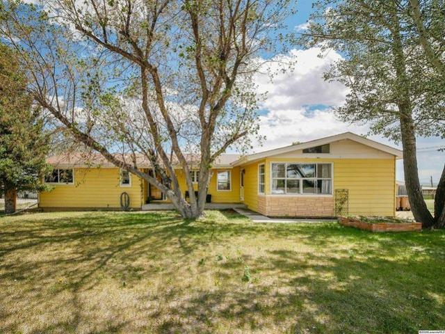 2029 Cottonwood Dr, Laramie, WY 82070