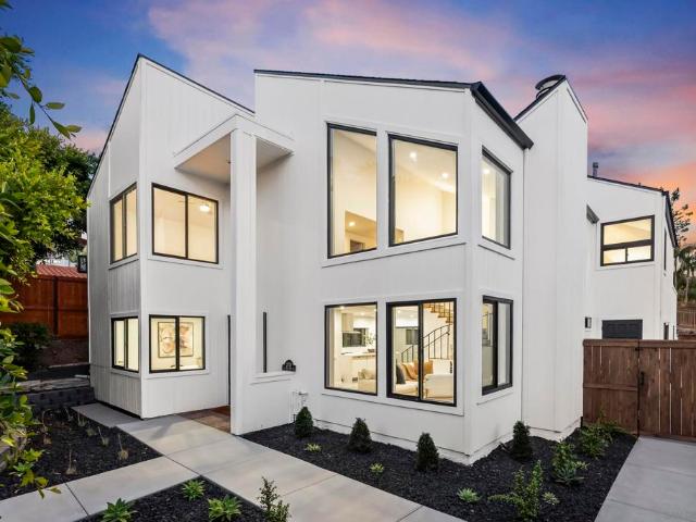 2029 Del Mar Heights