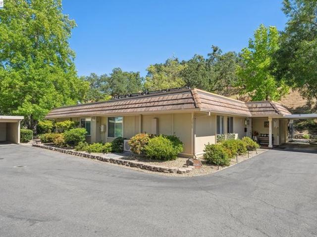 2029 Ptarmigan Dr Apt 2, Walnut Creek, CA 94595