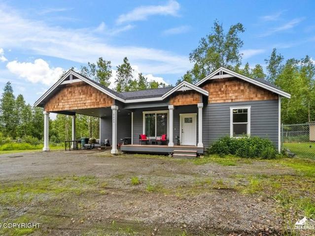 2029 S Leora Dr, Wasilla, AK 99623