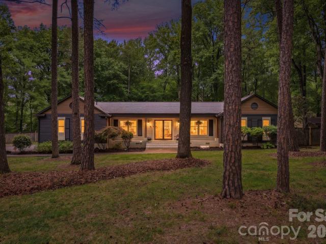 20200 Floral Ln, Cornelius, NC 28031 | MLS #4374 | Compass